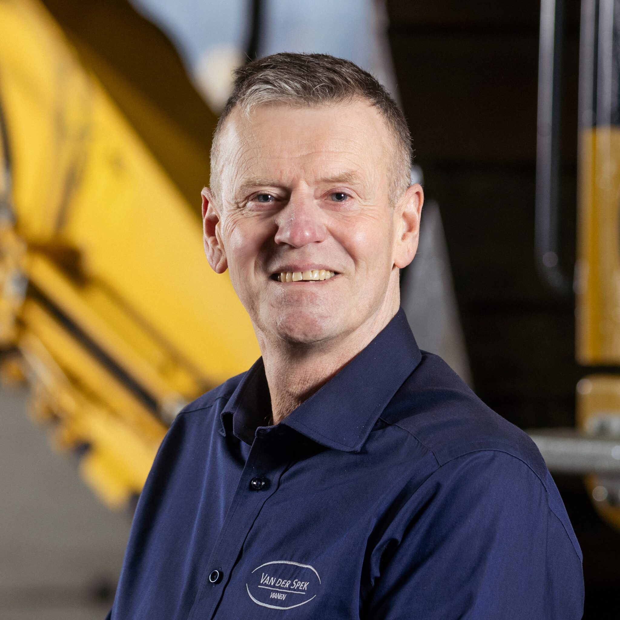 Zeef huren, trommelzeef huren, transportband huren, shredder huren ...